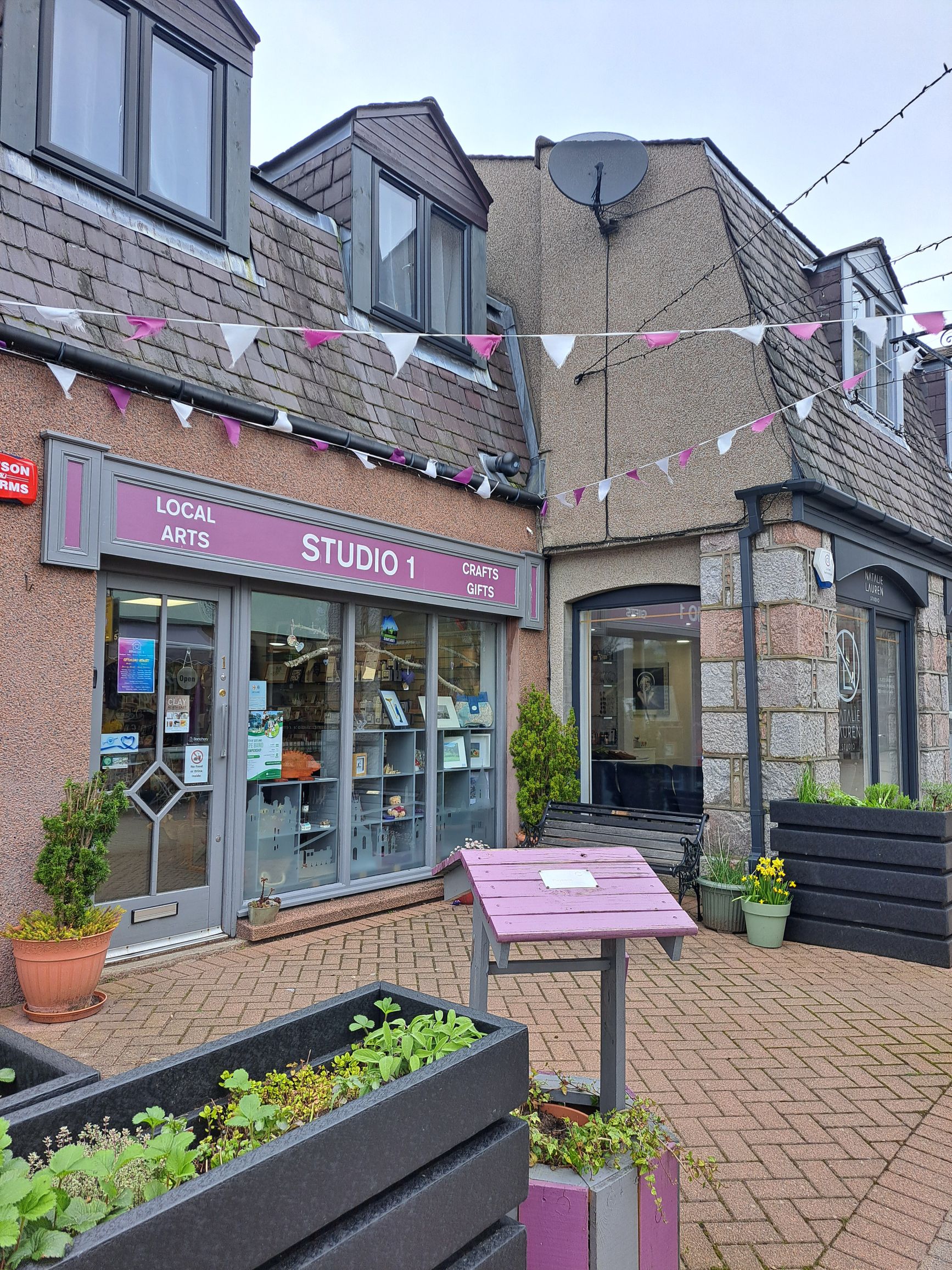 Banchory Souvenirs – Studio 1 Banchory